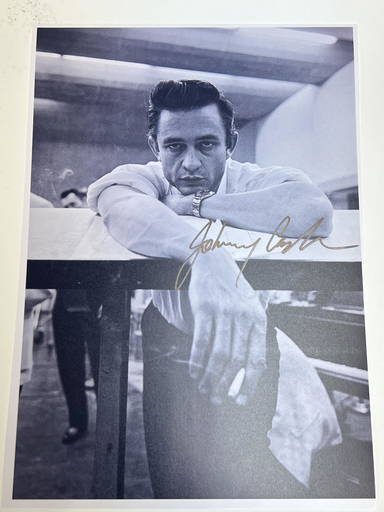 Autograph Signed Johnny Cash Photo - Aug 14, 2022 | The Collectors Hub ...
