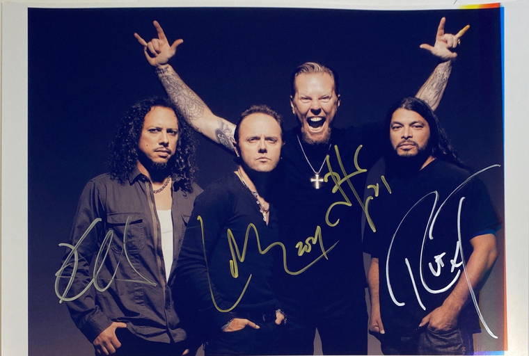 Autograph Signed METALLICA Photo - Aug 20, 2022 | The Collectors Hub in ...