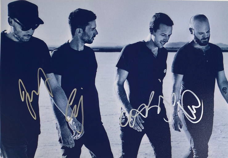 Autograph Signed Coldplay Photo - Aug 20, 2022 | The Collectors Hub in ...