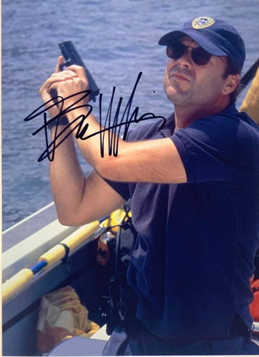 Autograph Signed Bruce Willis Photo - Sep 24, 2022 | The Collectors Hub ...