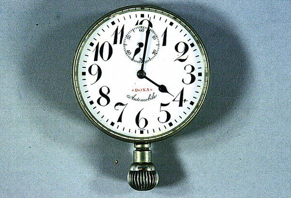 2483: DOXA, car clock "Doxa Automobile", working, nice