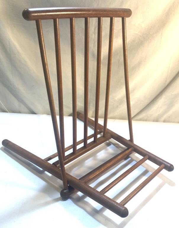 Mcm Wooden Medical Stool