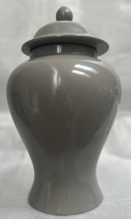 Vintage Haeger Gray Ginger Jar With Lid Auction