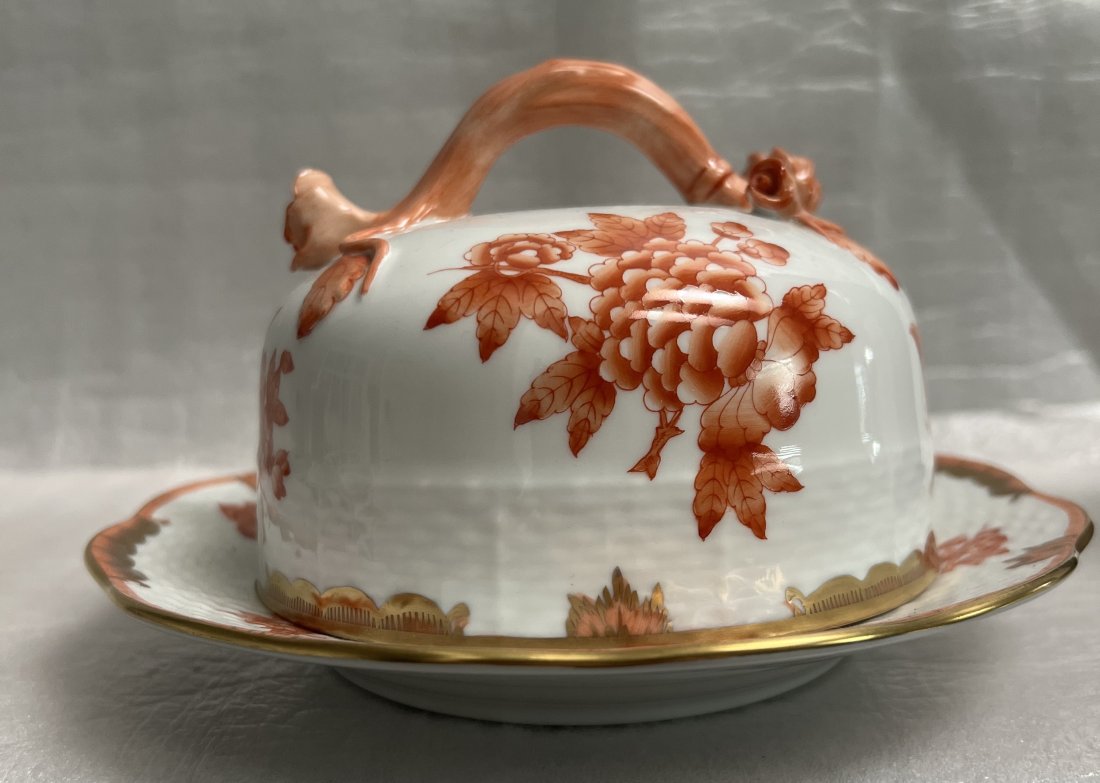 Herend Hvngary Hand Painted , Numbered Round Cheese Or Butter Dish Auction