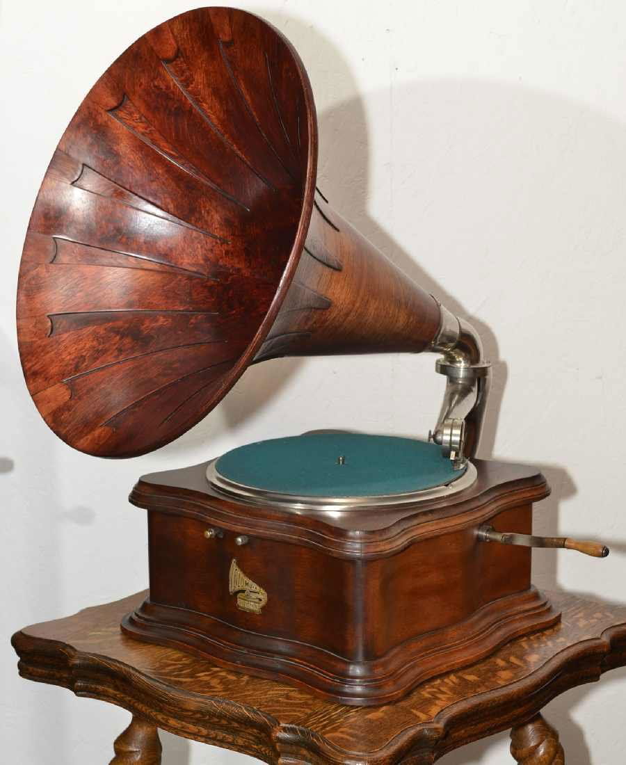 276: COLUMBIA GRAPHOPHONE MODEL B Y PHONOGRAPH, LAST PA