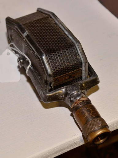 Ribbon Velocity Broadcast Microphone, "amperite Pr