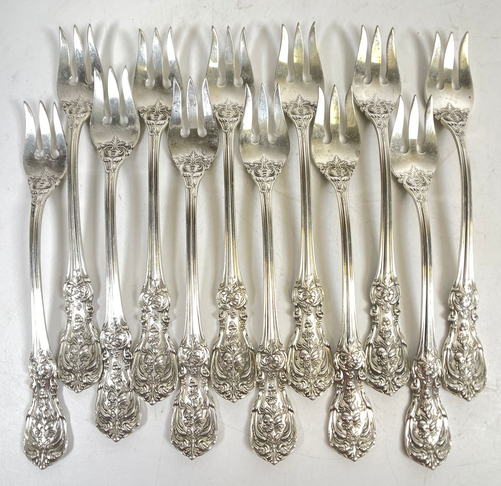 (12) Reed & Barton Francis I Sterling Silver Oyster Forks Auction