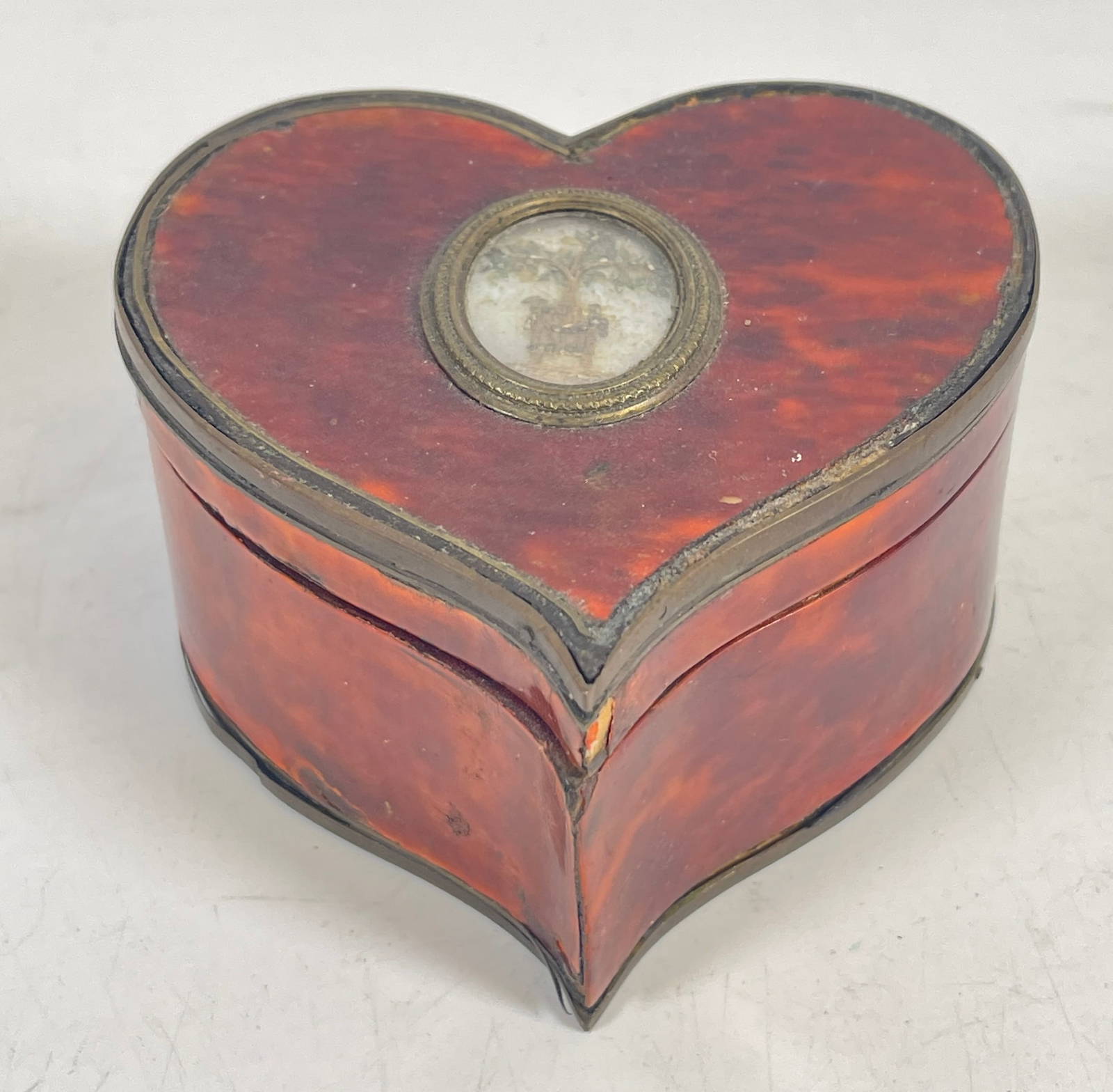 19th Century Tortoise Shell Heart Shape Sweetheart Trinket Box Auction