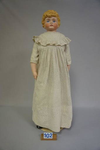 Kling 28 Inch Shoulder Head Girl