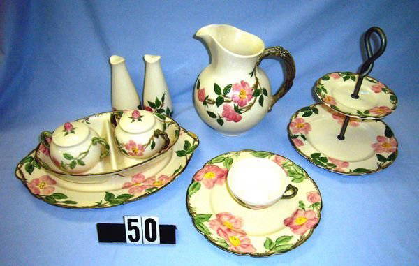 129 Pc Franciscan China Dogwood Pattern Dinnerware