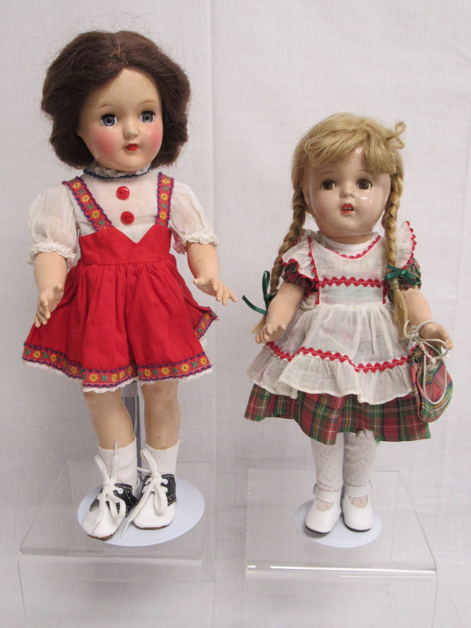 2 Hp & Compo Girls: Auction