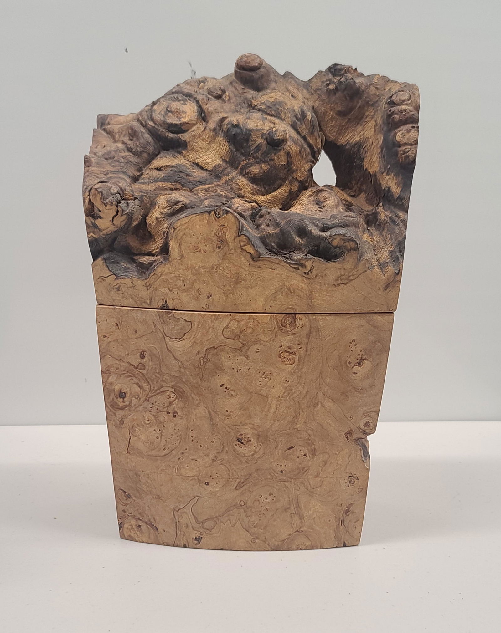 Michael Elkan Studio Handcrafter Burl Wood Box - Oct 15, 2022 | P&P ...