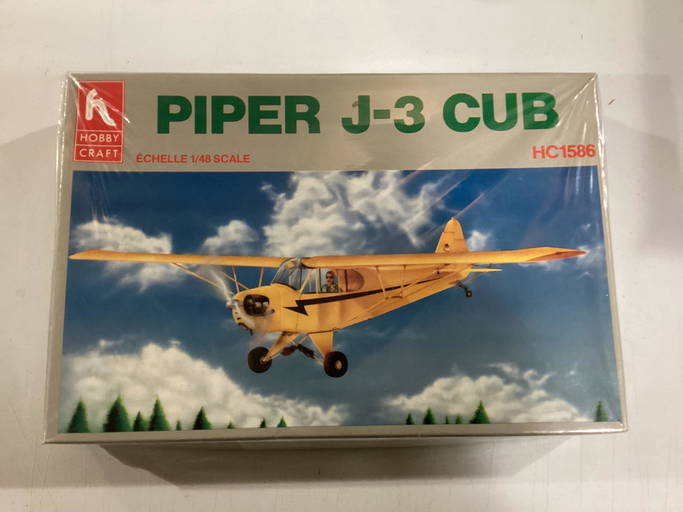Piper J-3 Cub Model Kit - Nov 13, 2022 | P&P Vintage in NJ