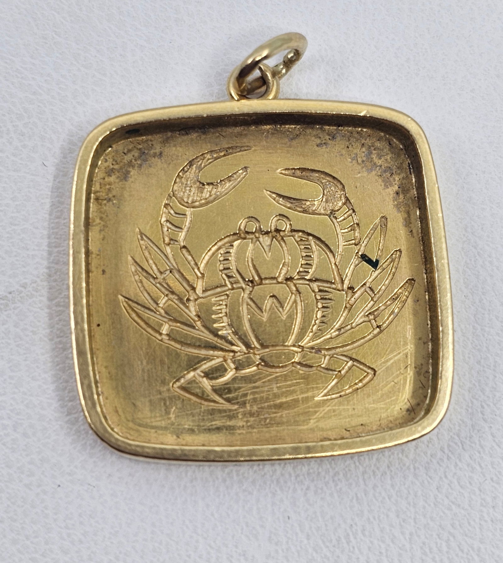 Hans Gehrig Signed 18k Gold Scorpio Pendant Auction