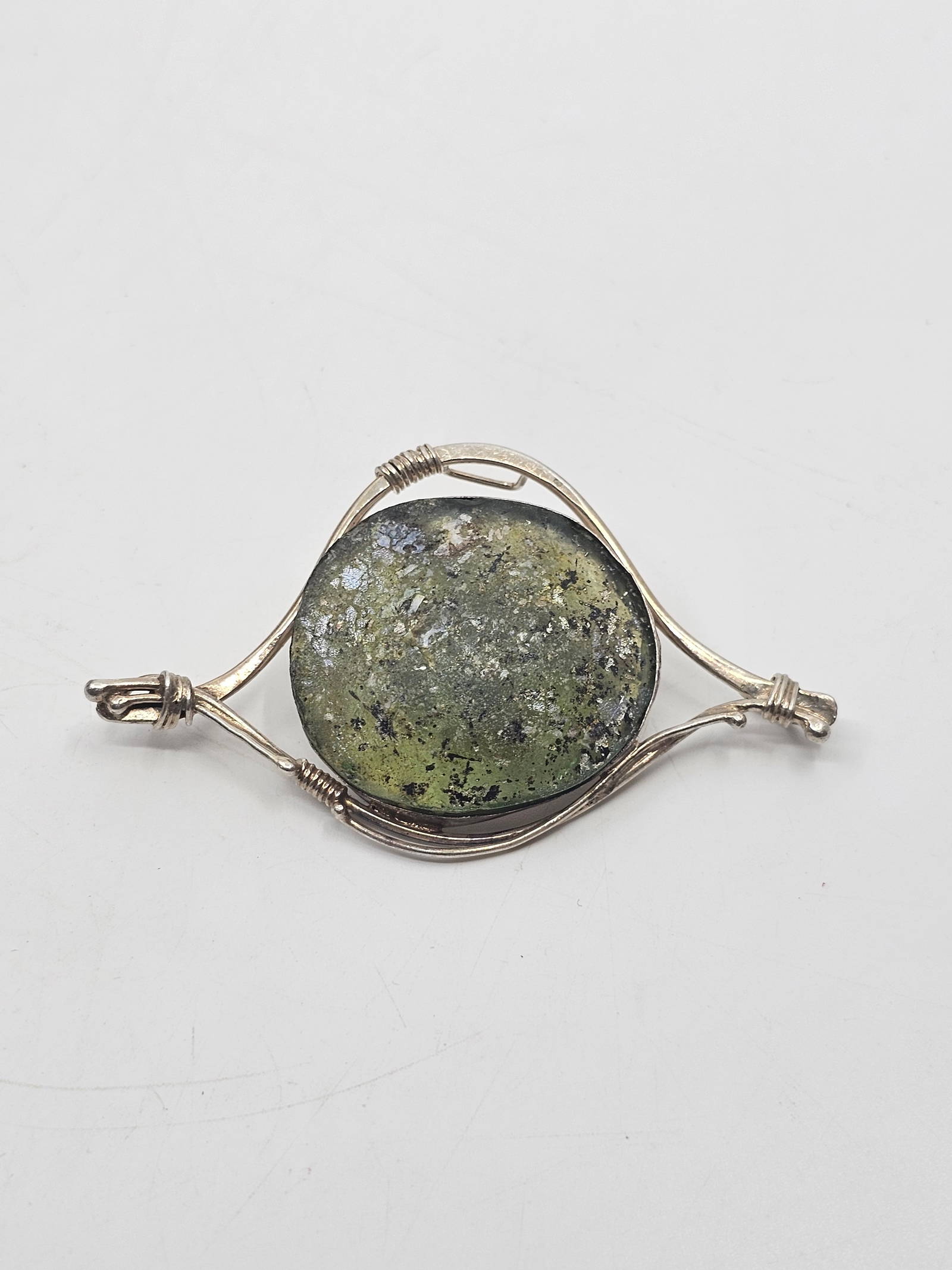 Avi Soffer, Israeli Modernist Sterling Silver Roman Glass Brooch Pendant Auction