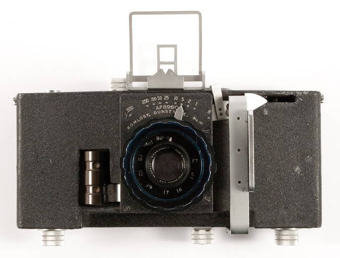 Komlosy Dunstable Aerial Camera