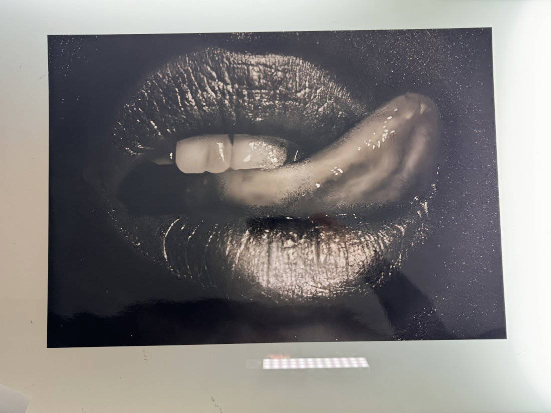 Bob Carlos Clarke - Lips - Signed Auction