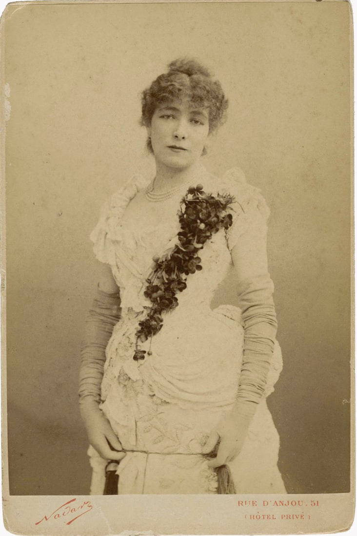 Paul Nadar: Sarah Bernhardt Auction