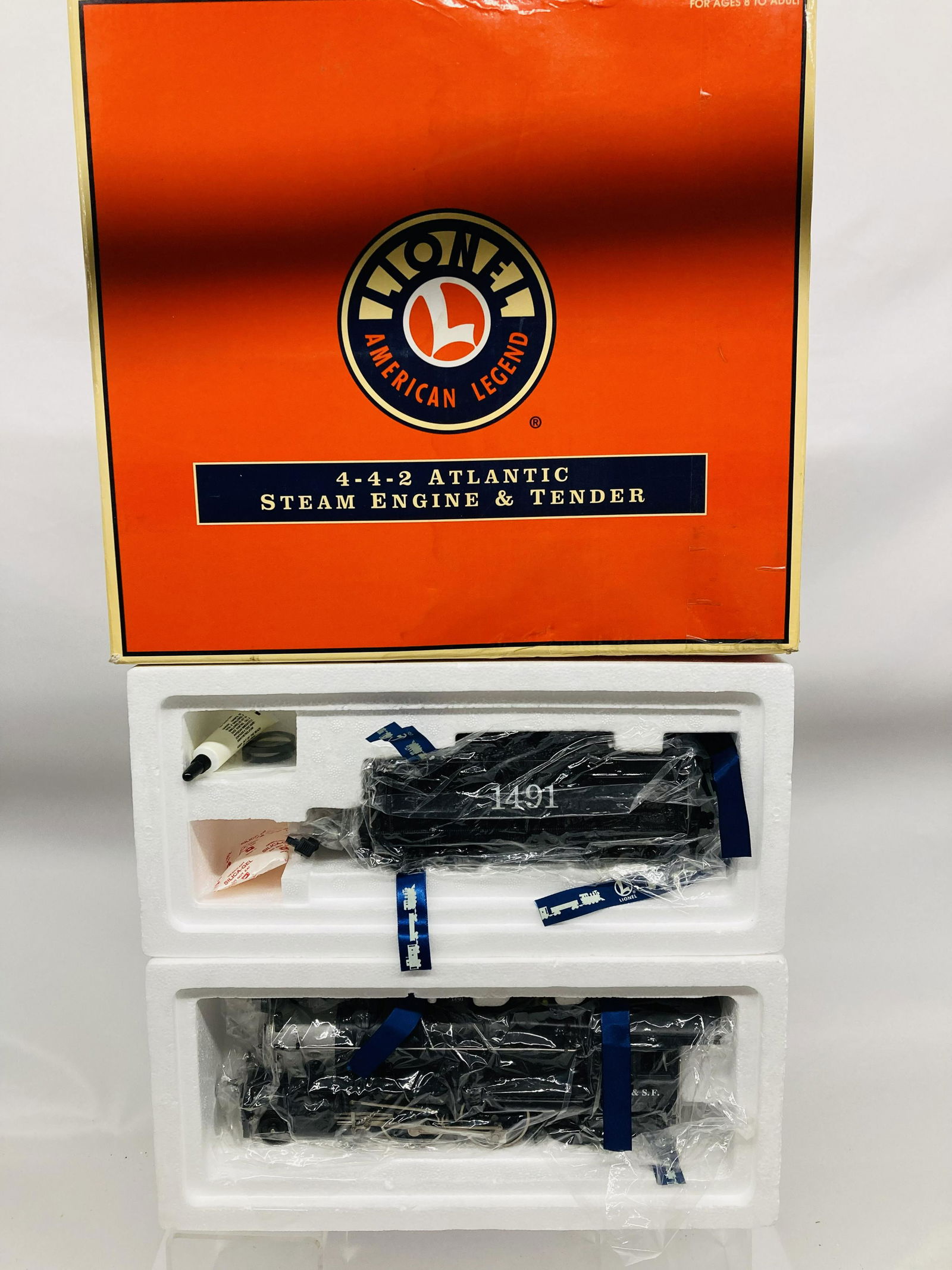 Lionel 18096 Santa Fe 4 4 2 Atlantic Steam Locomotive And Tender W ...