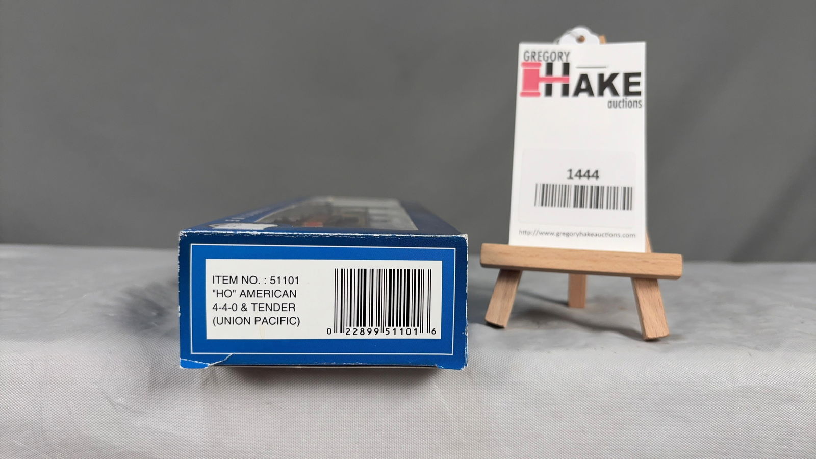 Bachmann Ho 440 Engine And Tender W/ob Auction