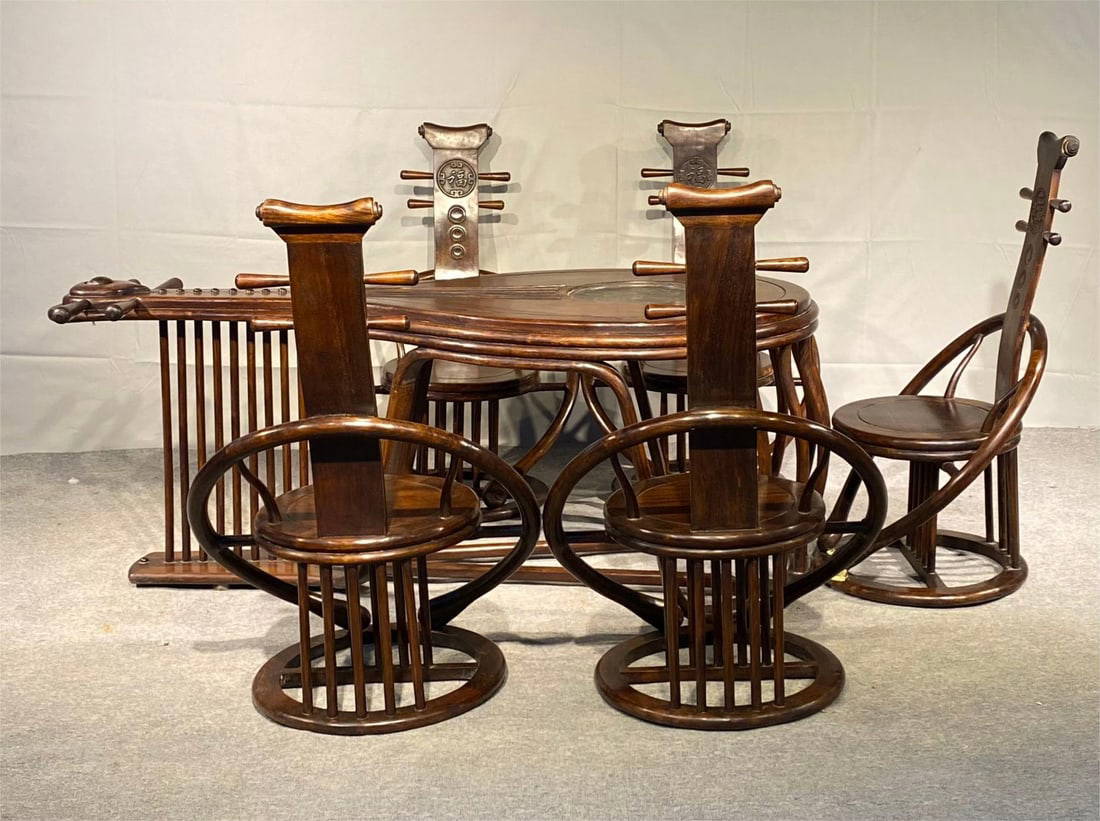 Huanghua Pear Pipa Tea Table Auction