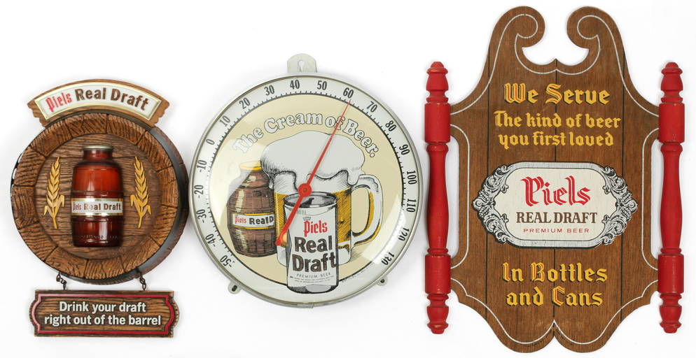 Three Piels Real Draft Beer Signs