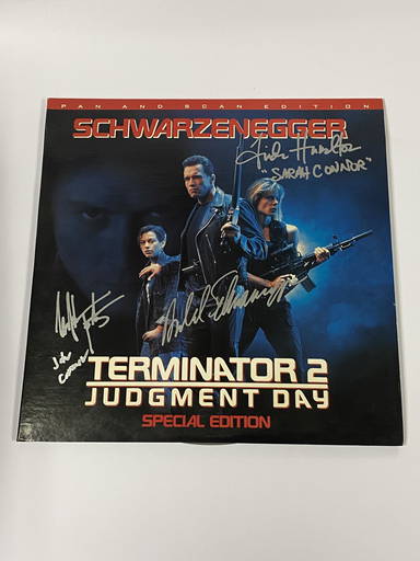 Autograph Terminator 2 Vinyl (#55289) on Dec 22, 2022 | Toy In a Box in CA