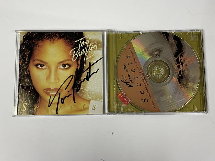 Autograph Toni Braxton Cd Album