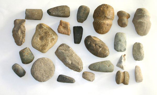 84A: Group of Indian Stone Tools * AACA