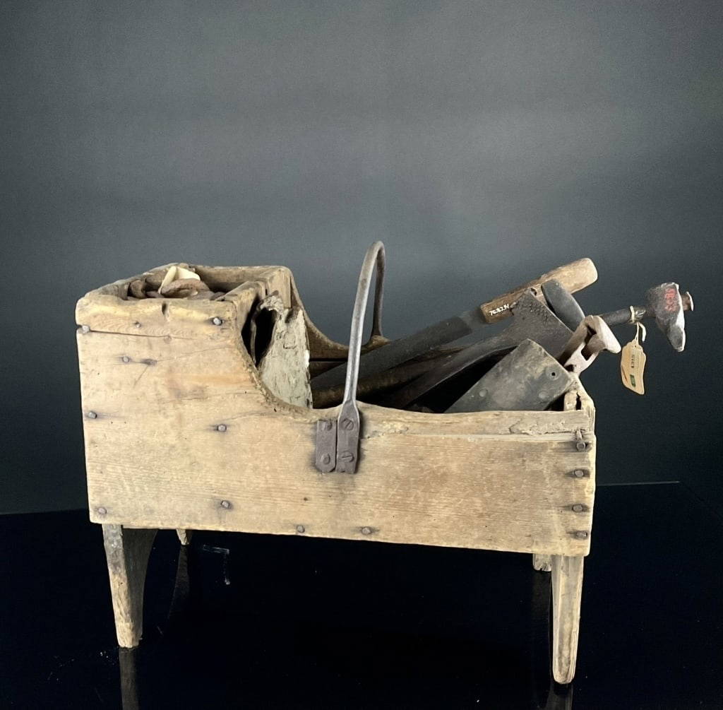 1800's Antique Primitive Farriers Tool Set Auction