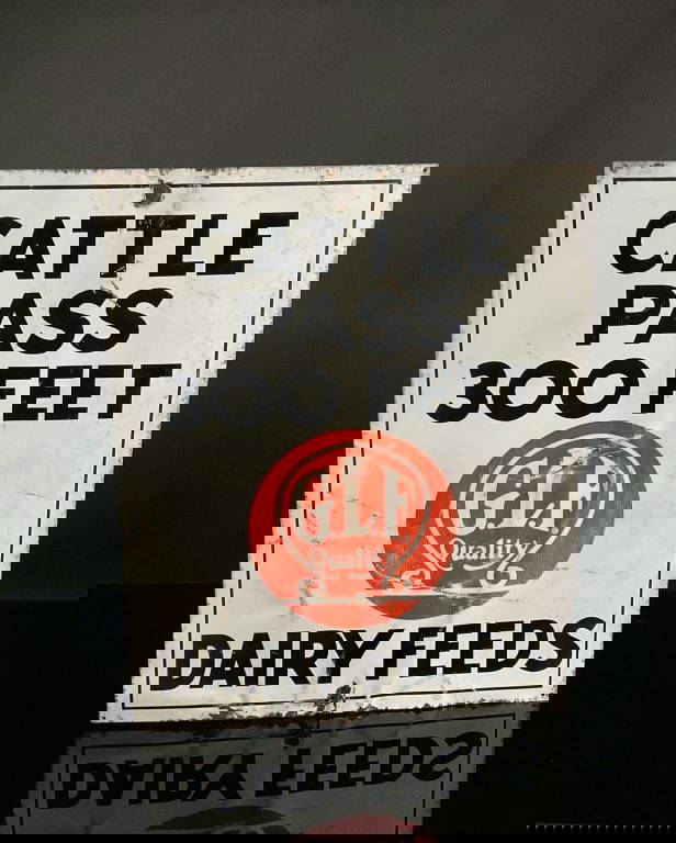 Glf Cattle Dairy Pass 300 Feet Sign Feeds Sign Auction