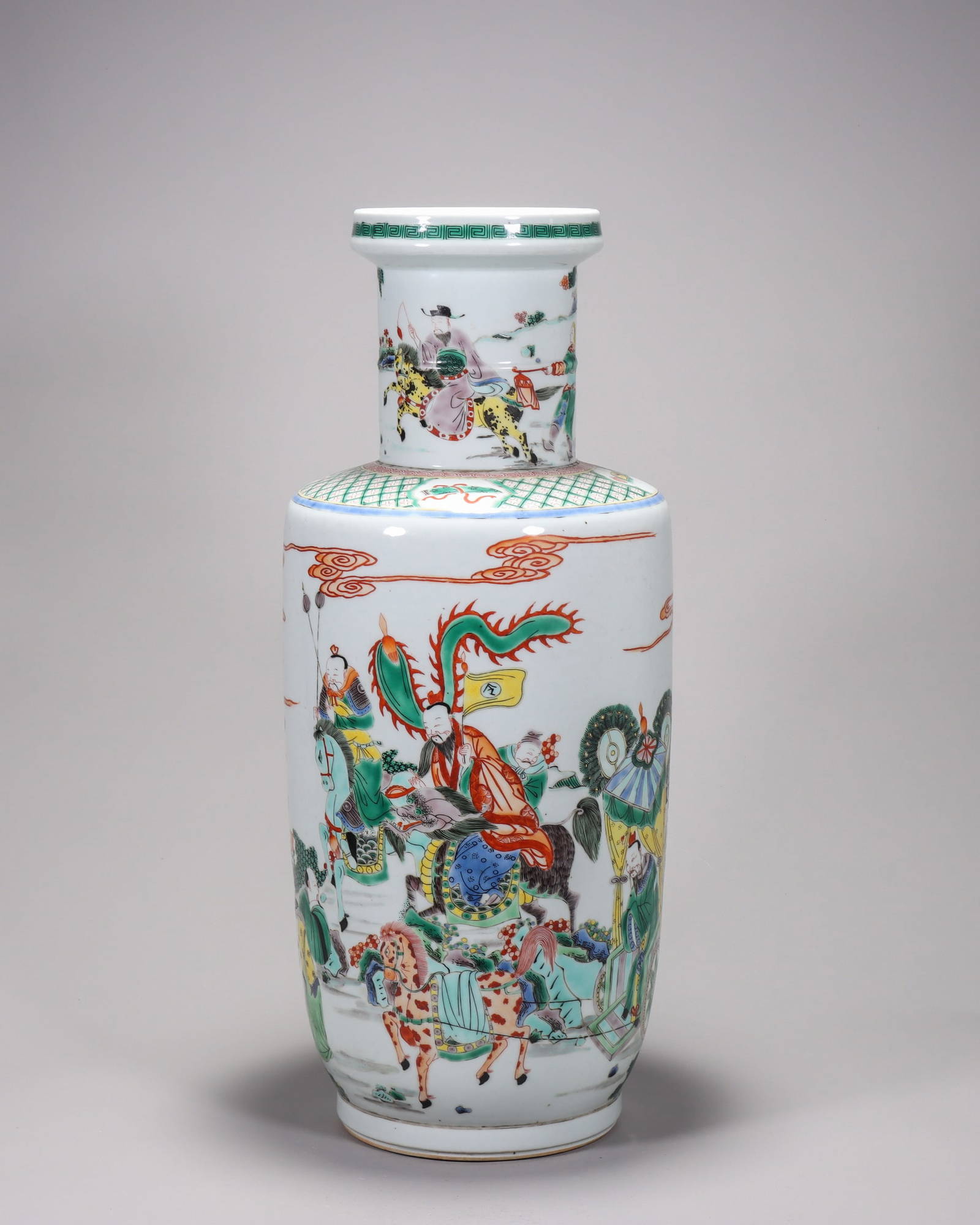 Qing Dynasty - Five-color Porcelain "mallet" Vase, Depicting A Figural ...