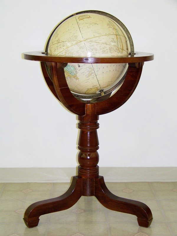 226: Large Standing Globe 226: Large Standing Globe