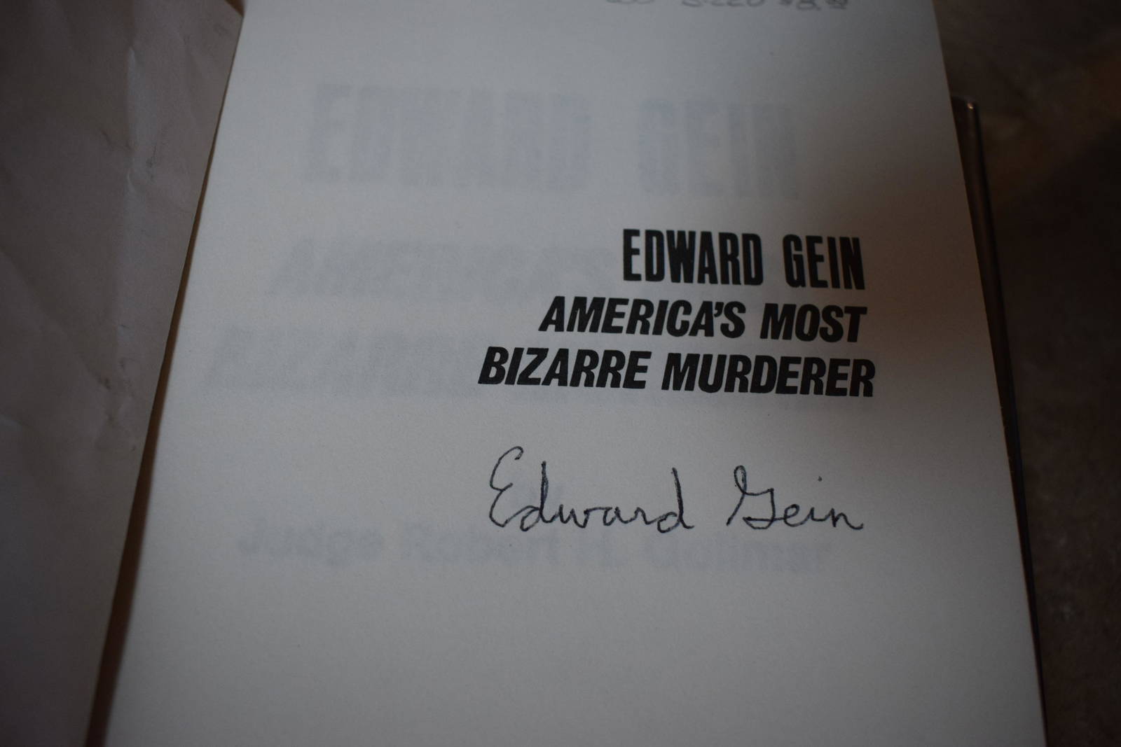 Ed Gein Serial Killer Signed Book W Coa Auction