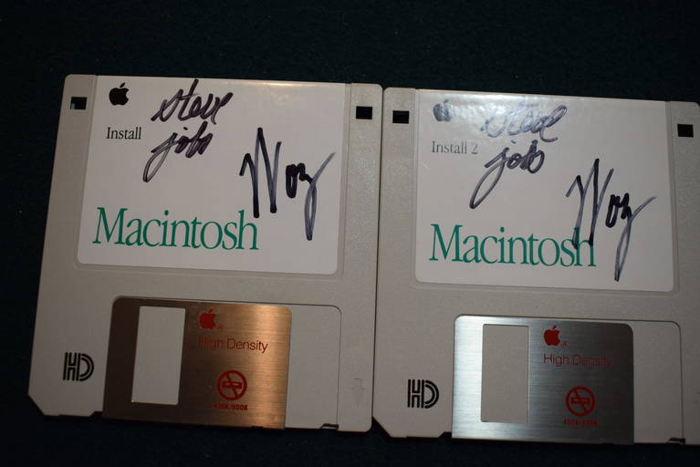 Steve Jobs And Steve Wozniak Signed Original Set Of 2 Macintosh Install Floppy Disks (both Signed X2