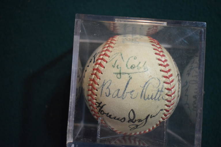 1939 Hall Of Fame Induction Signed By 11 Baseball W Coa