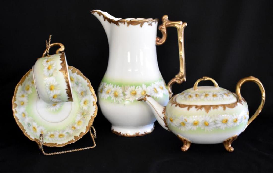 Limoges China In A Daisy Pattern