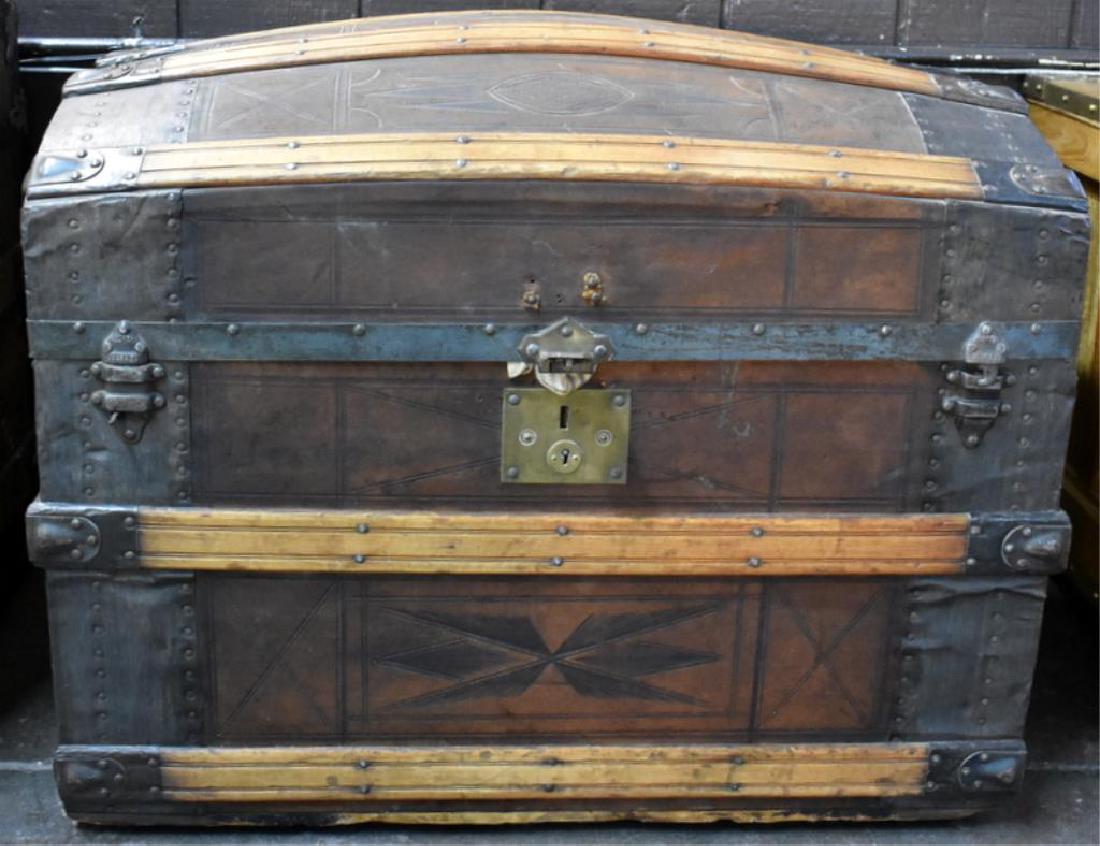 ANTIQUE CAMEL BACK TRUNK