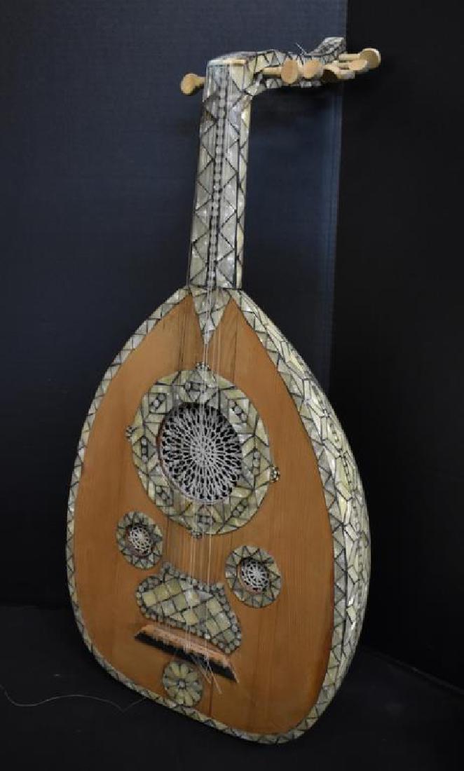 12-STRING RENAISSANCE LUTE - Nov 15, 2018 | McLaren Auction Services in OR