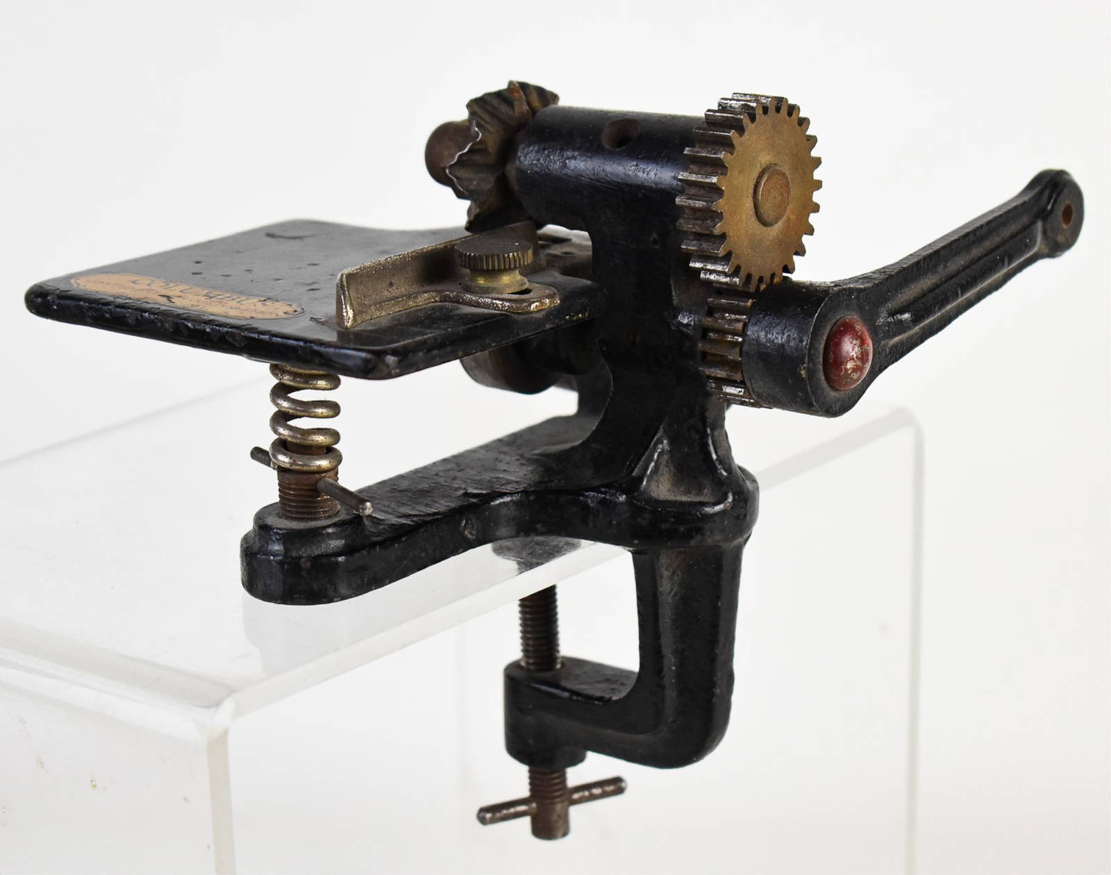 Columbus Pinking Machine Auction