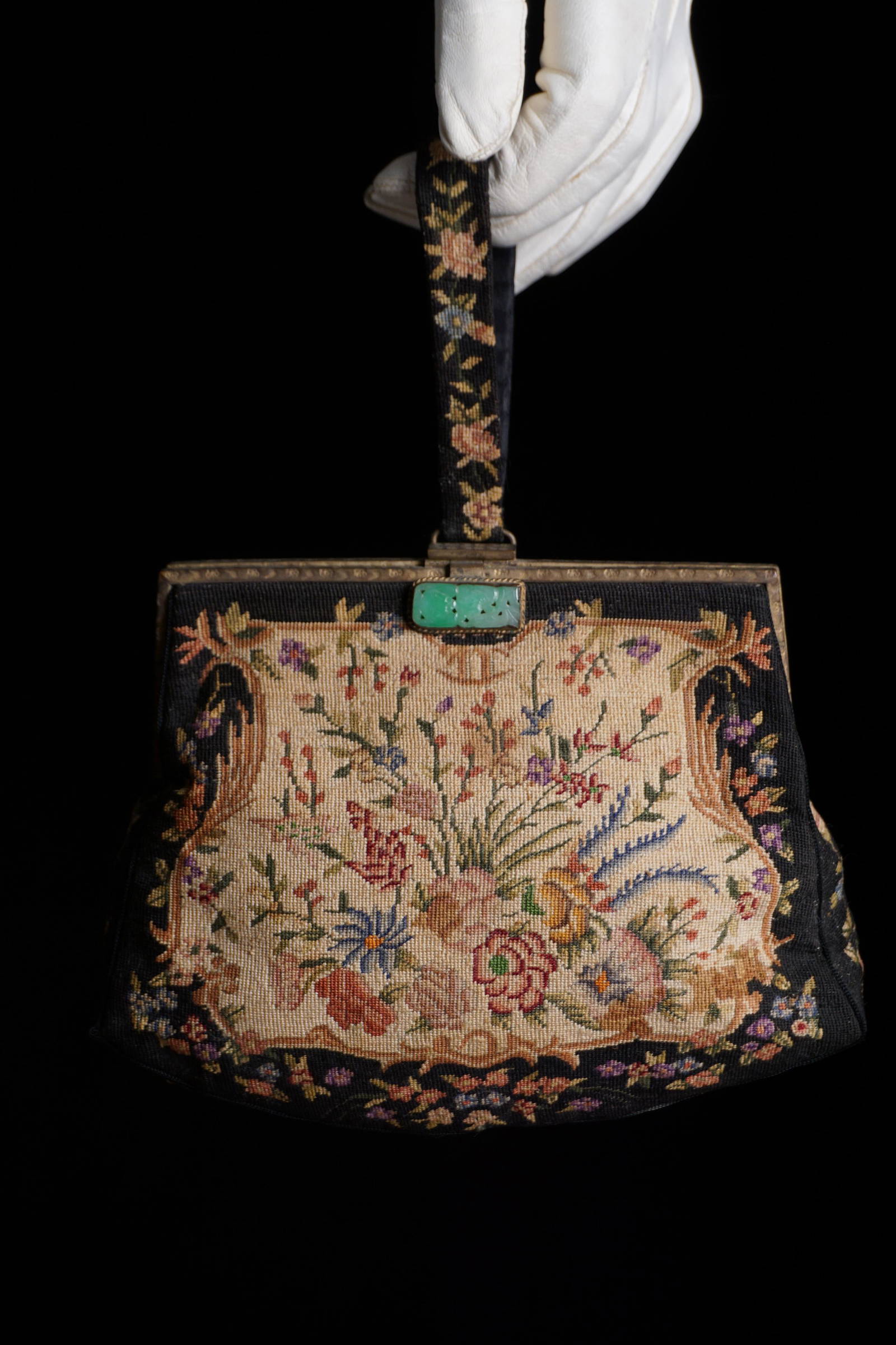 Antique Needlepoint Purse With Chinese Jade Frame Auction