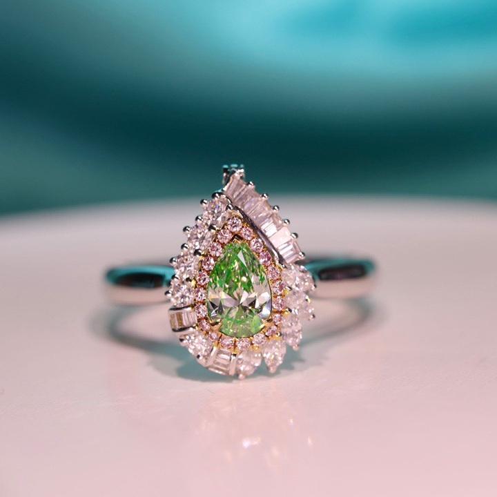18k Gold 1.09 Ctw Green Diamond & Pink Diamond Ring & Pendant 2 On 1 ...