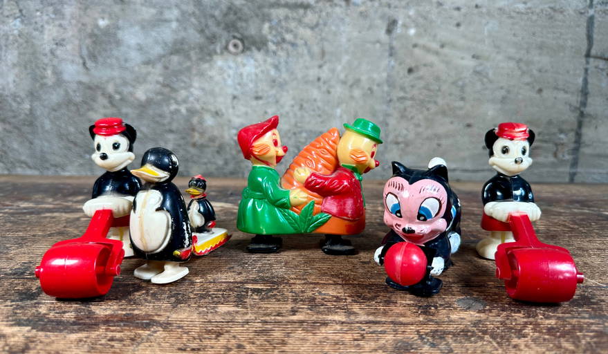 Disney & Marx Ramp Walkers