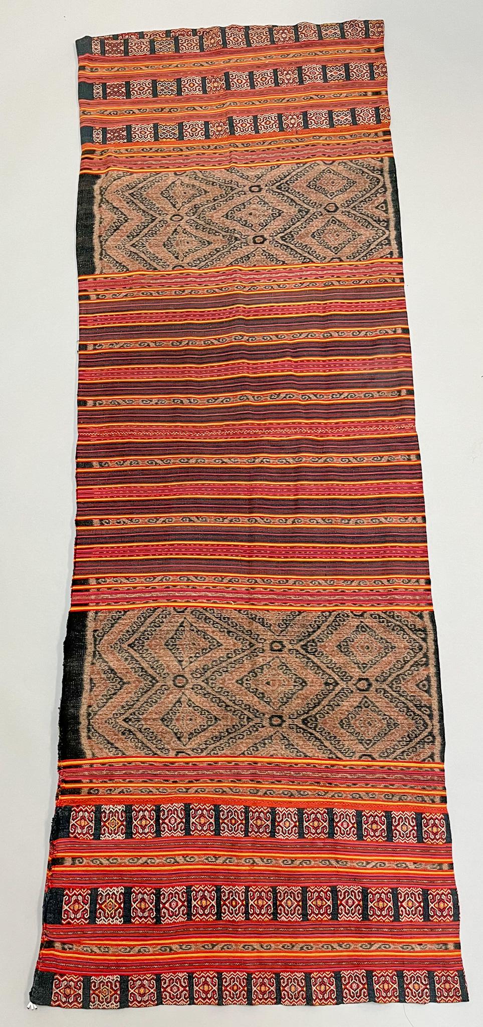 Biboki, West Timor, Indonesia, Vintage Coarse Cotton Ikat Sarong Auction