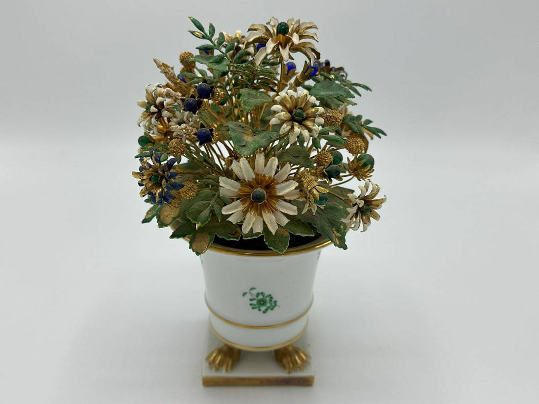 Herend Handmade Porcelain Vase With Enameled Edelweiss Flowers Auction