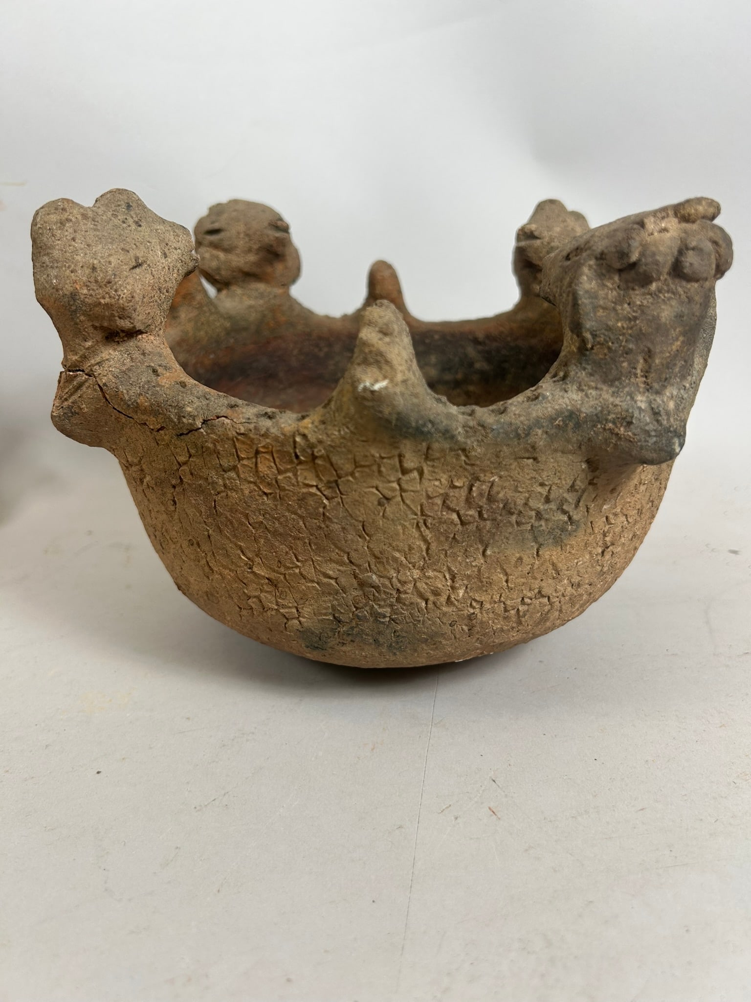 Pre-columbian Terracotta Zoomorphic Vessel - Jul 10, 2025 | Ray's Premier Auction In Nj