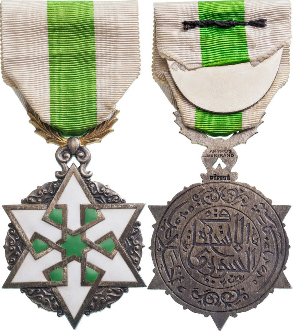 Order Of Civil Merit Auction