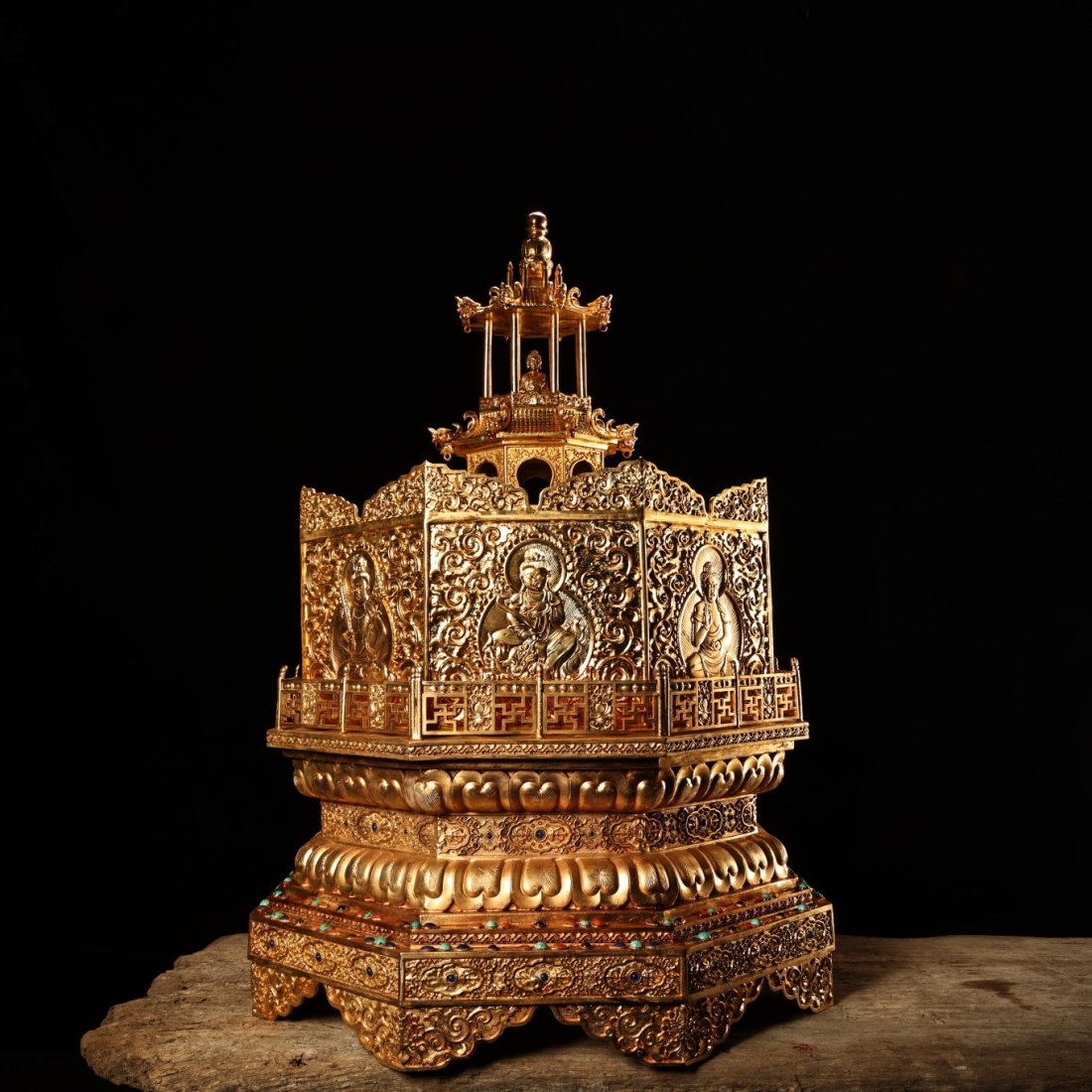 Handcraft high relief gilt Sakyamuni Buddha octagonal sutra scroll ...