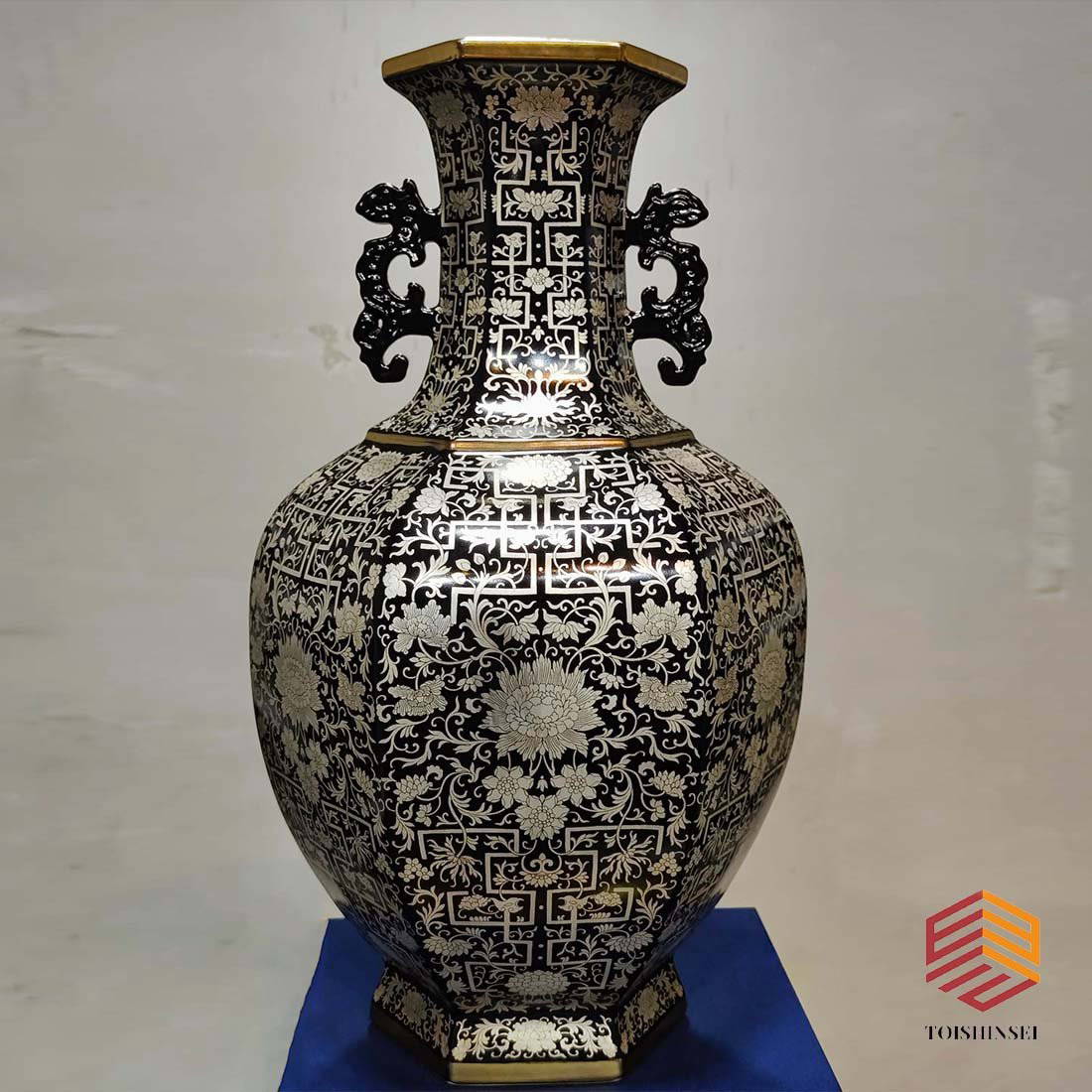 Qianlong Sterling Silver Painting, Kui Dragon Piercing Peony Pattern ...