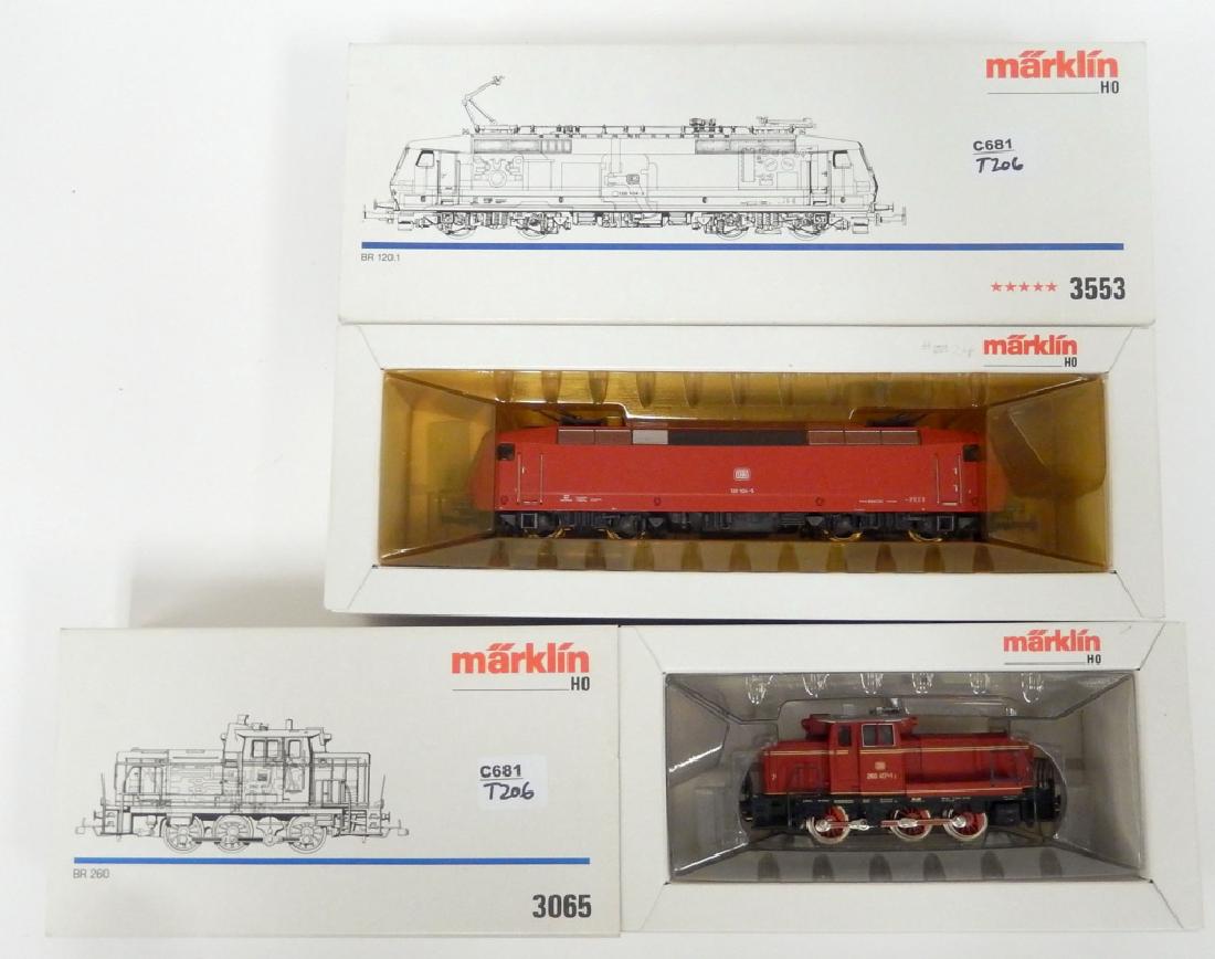 Marklin #3553 electric locomotive & #3065 diesel